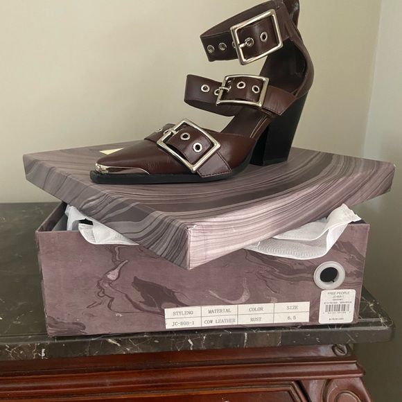 Jeffrey Campbell | Shoes | Jeffery Campbell For Free People Shoe | Poshmark